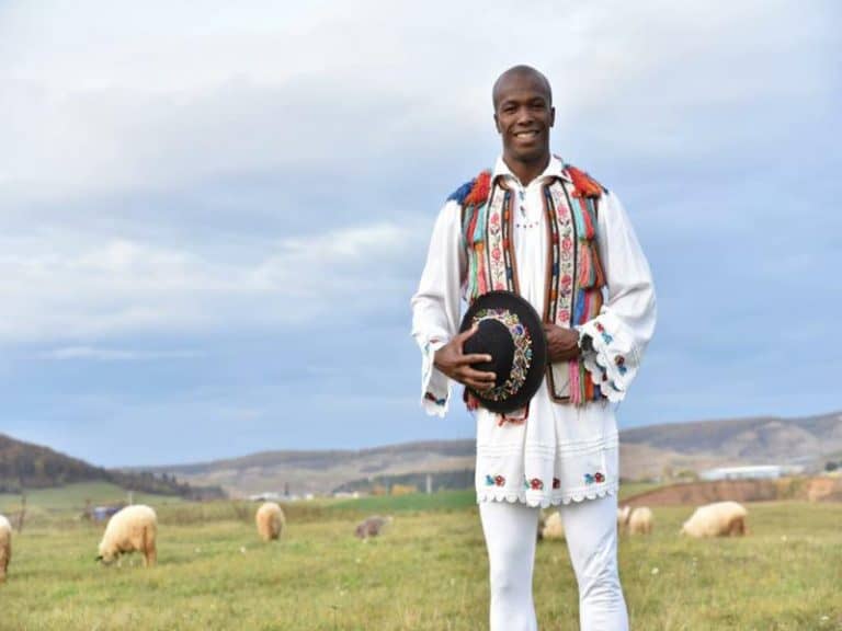 Banto dos Santos - a cultura brasileira na Romênia ...